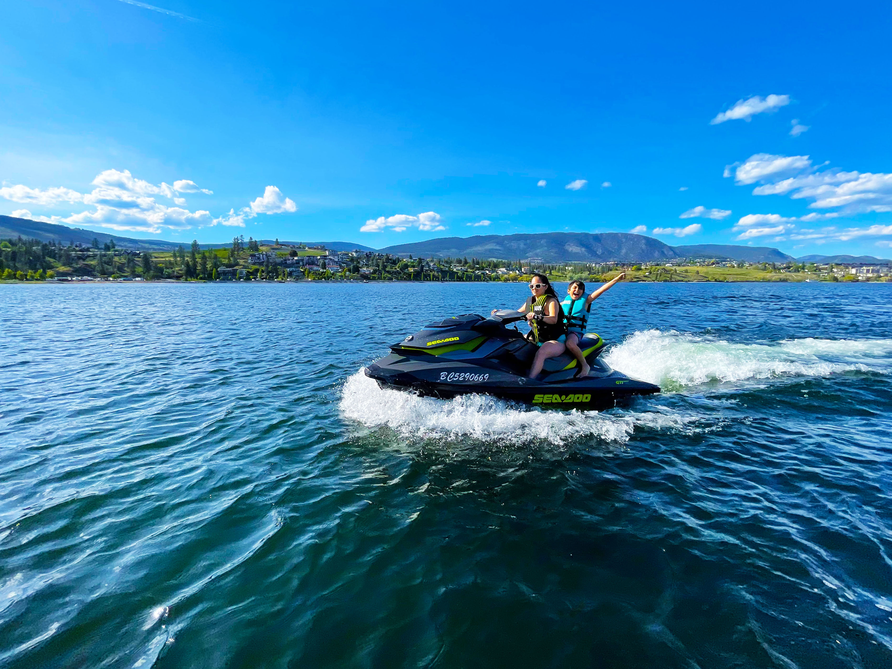 Our Services – Lessard Marine Works